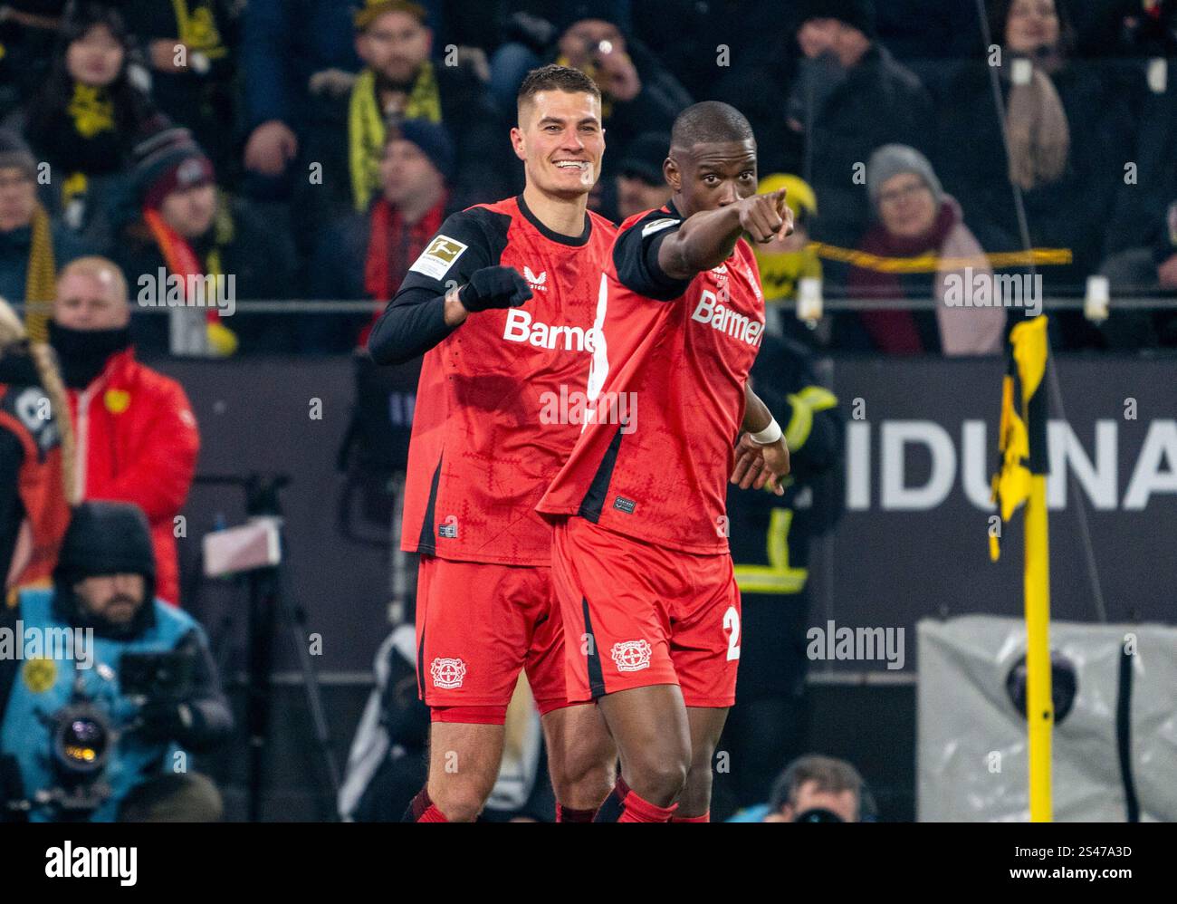Dortmund, Deutschland. 10th Jan, 2025. Patrik Schick (Bayer 04 Leverkusen, #14) und Nordi ...