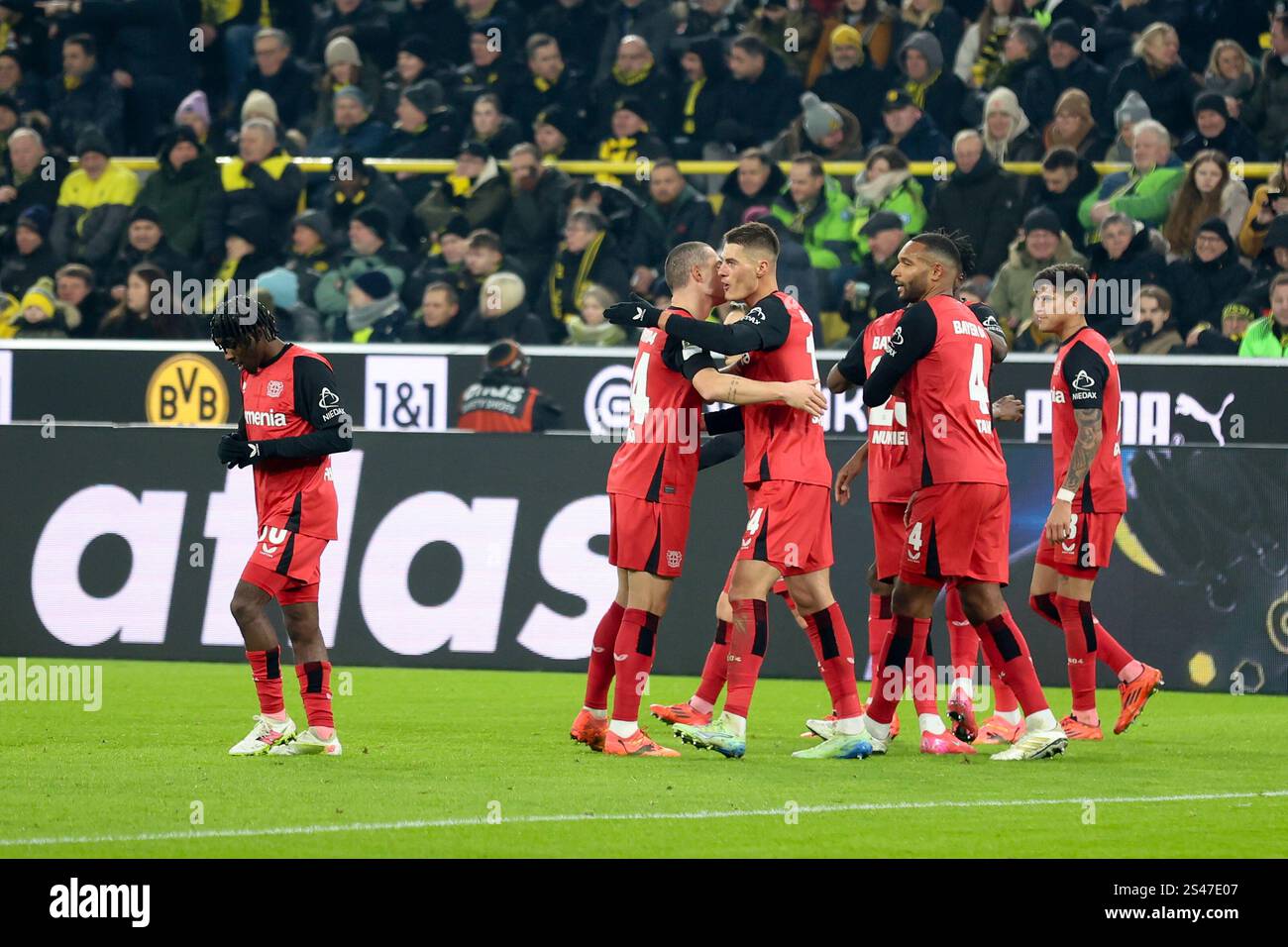 Dortmund, Deutschland. 10th Jan, 2025. Torjubel zum 3:1 durch Patrik Schick (Bayer 04 Leverkusen ...