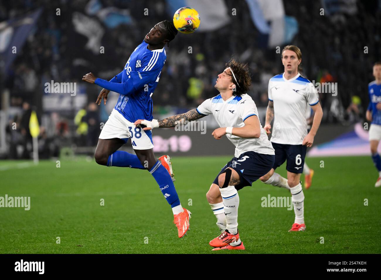 Rome, Italy. 10th Jan, 2025. Assane Diao of Como and Luca Pellegrini of SS Lazio during the ...