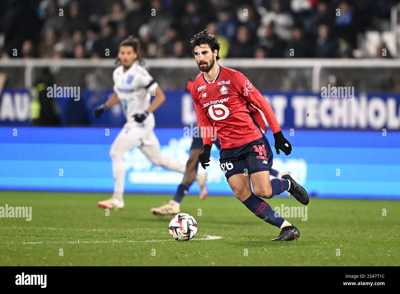 26 Andre GOMES (losc) during the Ligue 1 McDonald's match between ...
