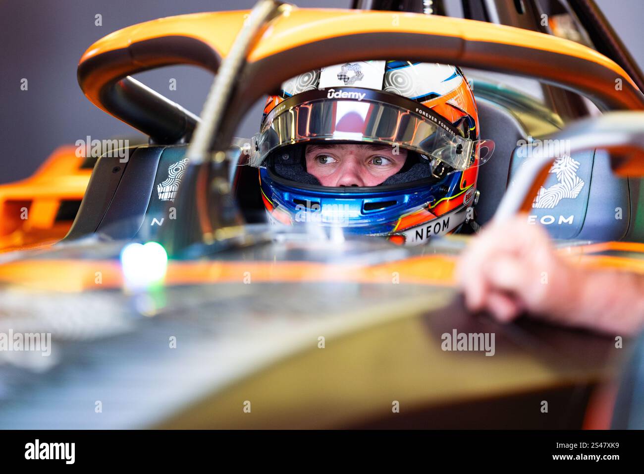 BARNARD Taylor (gbr), NEOM McLaren Formula E Team, Nissan e-4ORCE 05 ...