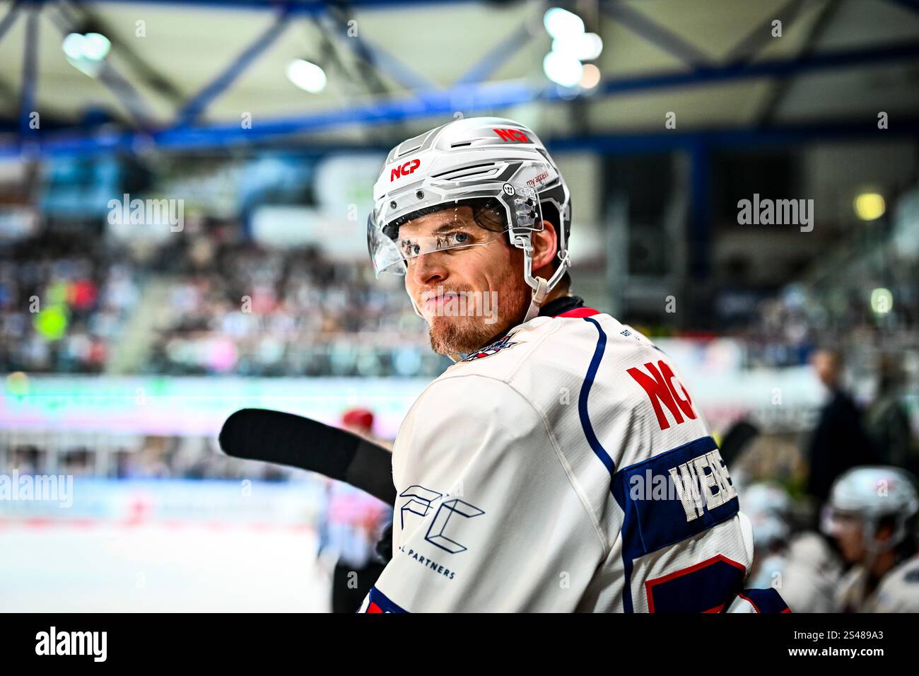 Marcus Weber (Nuernberg Ice Tigers, #24), GER, Iserlohn Roosters vs ...