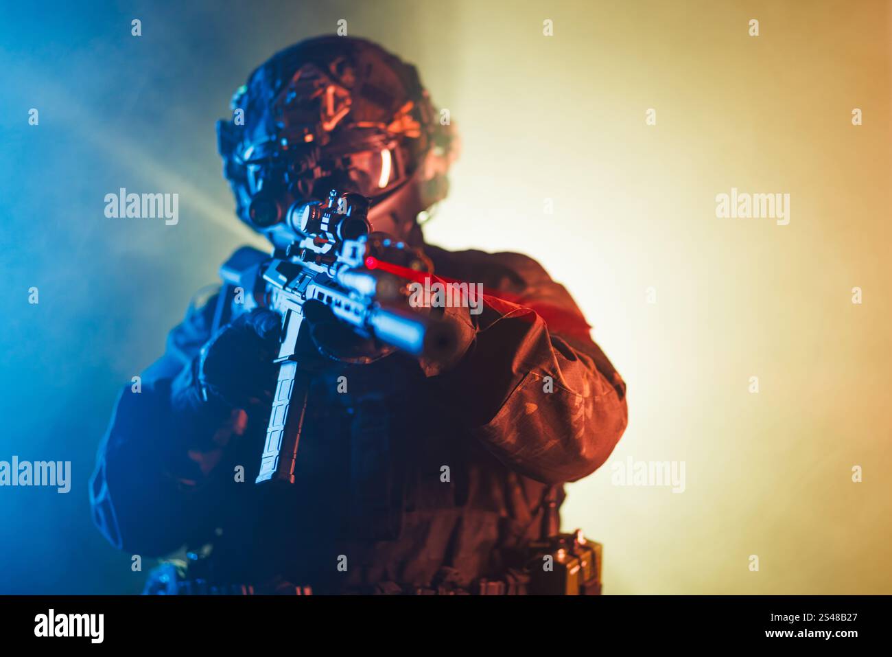 Soldier clad in tactical hi-res stock photography and images - Alamy