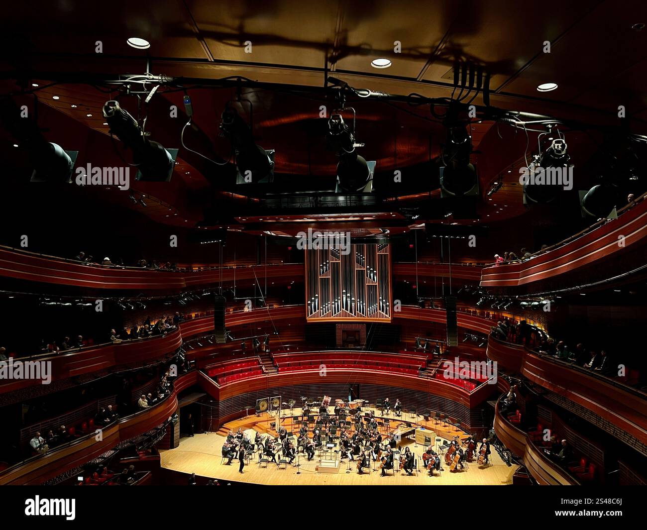 The Philadelphia Orchestra performs pieces by Dvorák at Marian Anderson ...