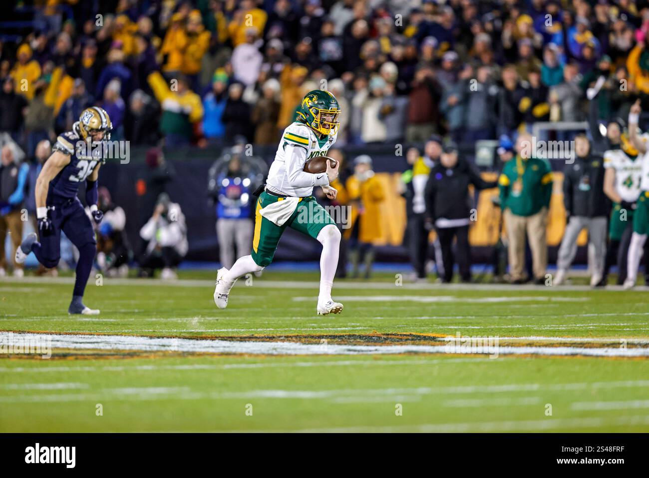 FRISCO, TX - JANUARY 06: North Dakota State Bison quarterback Cam ...