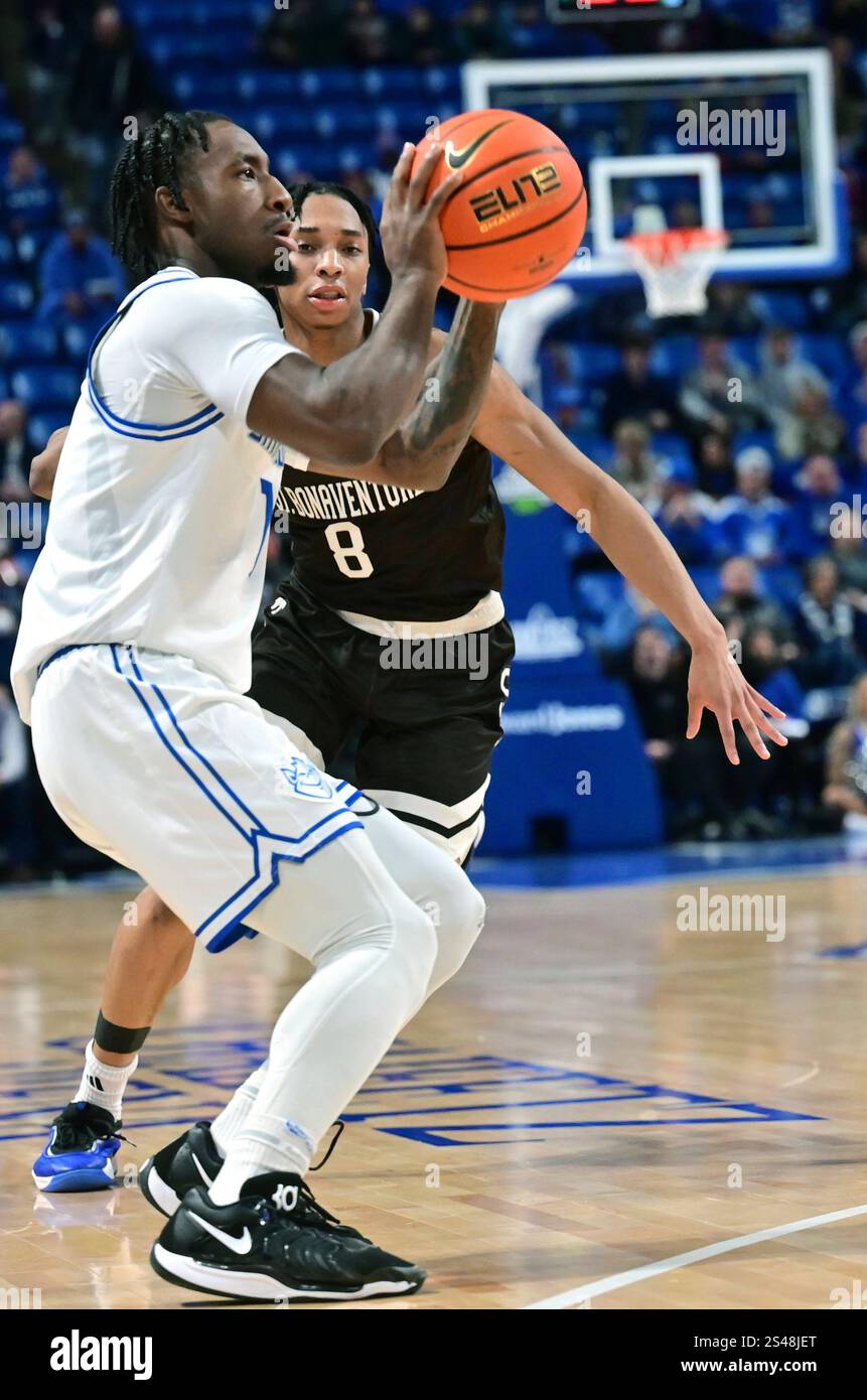 ST. LOUIS, MO - JANUARY 08: ) Saint Louis guard Isaiah Swope (1) as ...