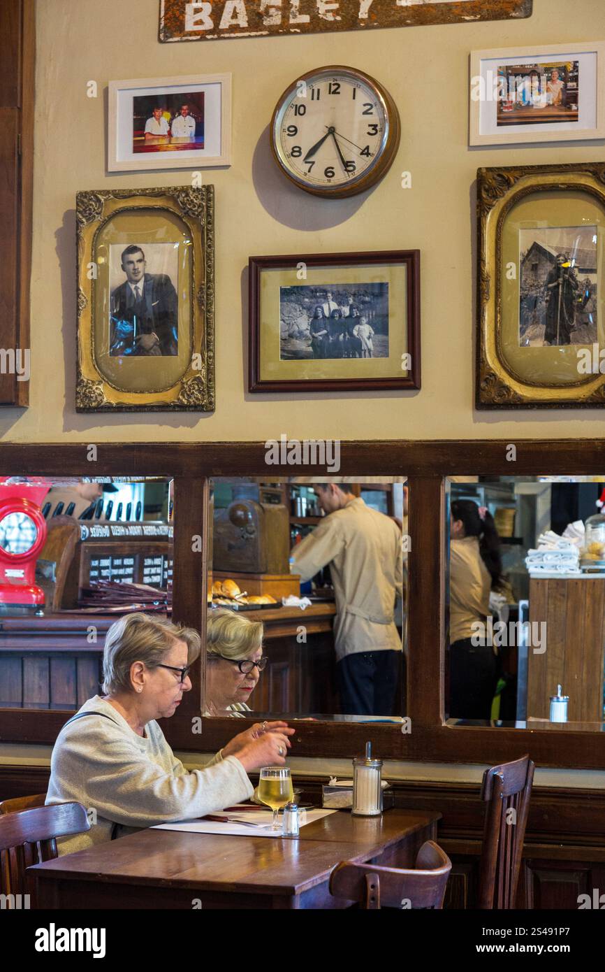 Cafe "El Hipopotamo". San Telmo, Buenos Aires, Argentina Stock Photo ...