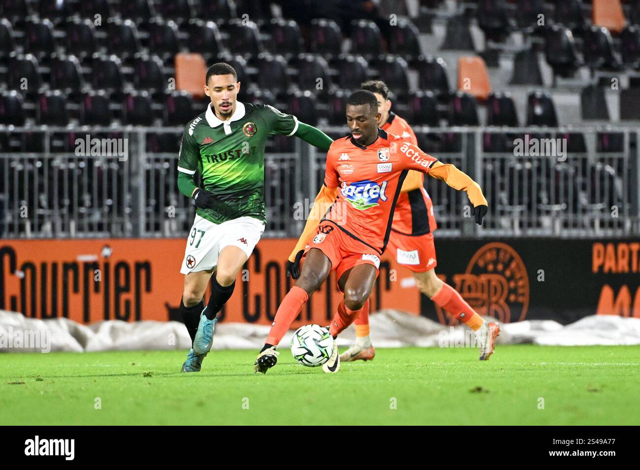 97 Samuel RENEL (red) - 10 Kevin ZOHI (slmfc) during the Ligue 2 BKT match between Laval and Red ...