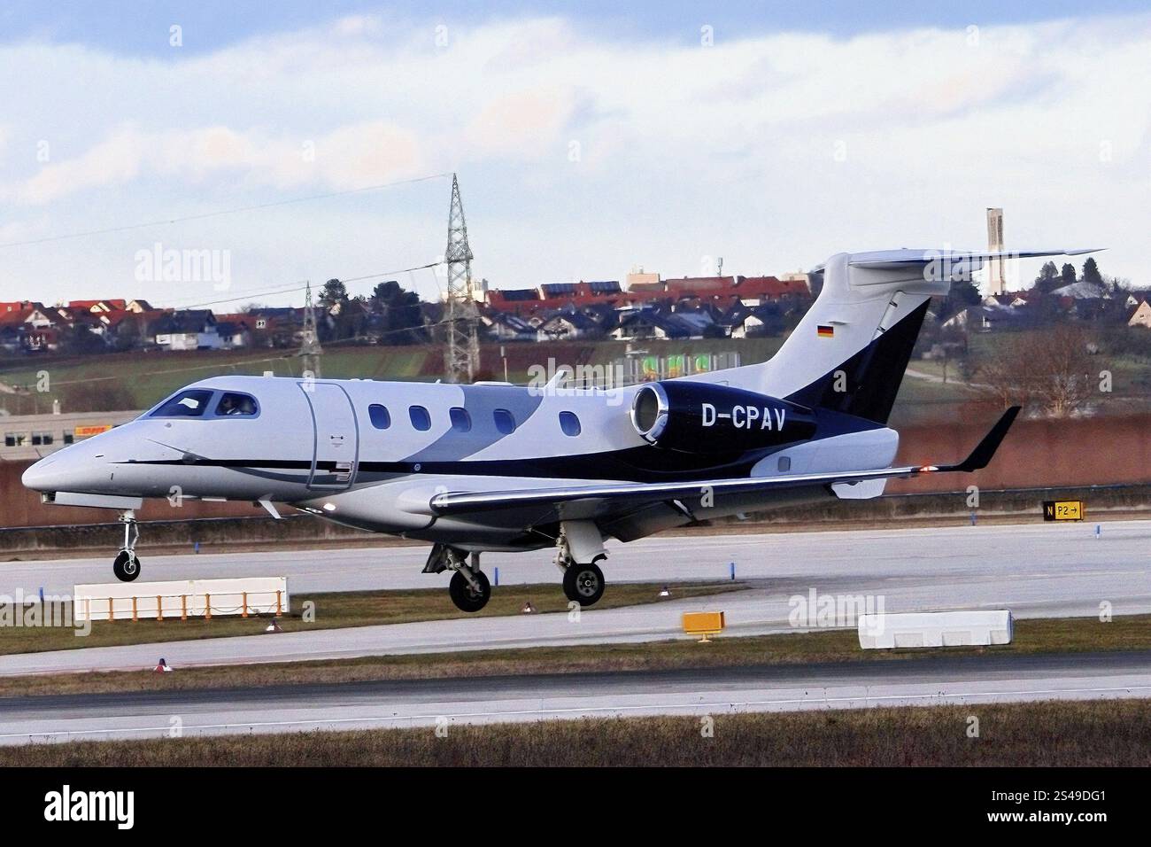 Embraer Phenom 300, private jet, business jet, aviation, aviation ...