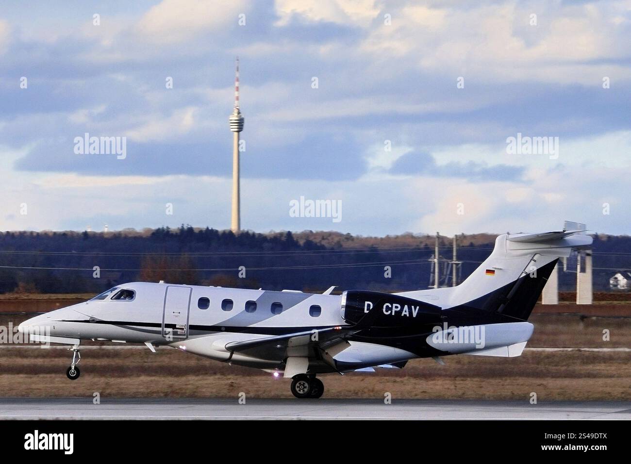 Embraer Phenom 300, private jet, business jet, aviation, aviation ...