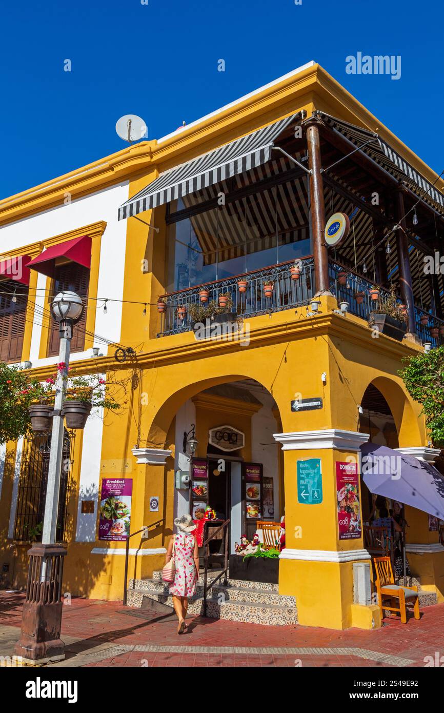 Plaza Machado in Old Town, Mazatlan, Sinaloa, Mexico Stock Photo - Alamy