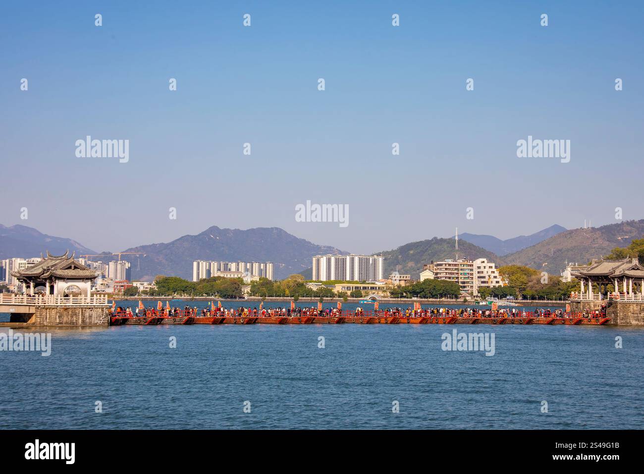 Chaozhou China 20th Dec 2024: The Guangji Bridge over the Han River is ...