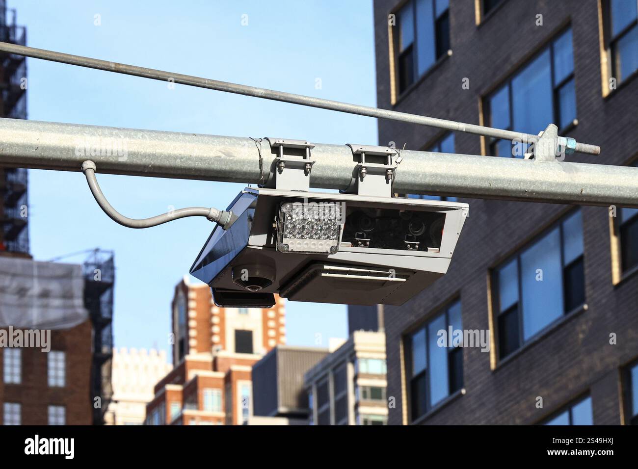 Congestion charge cameras installed on Lexington Avenue in the midtown ...