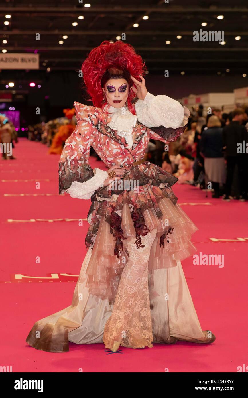 London, England, 10th January, 2025. Drag queens taking part in the queens walk at RuPaul’s ...