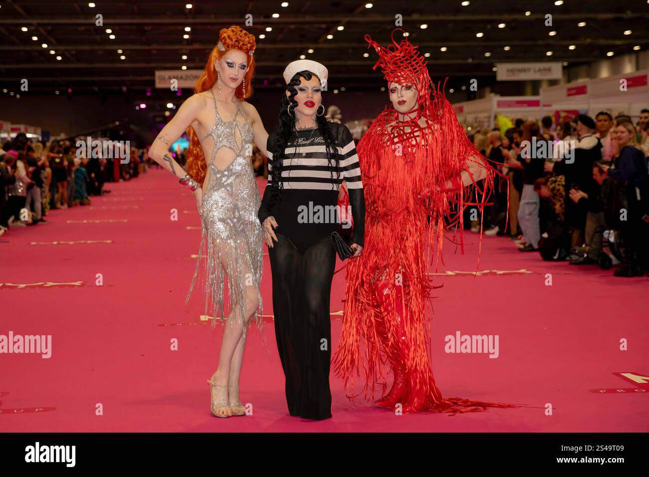 London, England, 10th January, 2025. Drag queens taking part in the ...