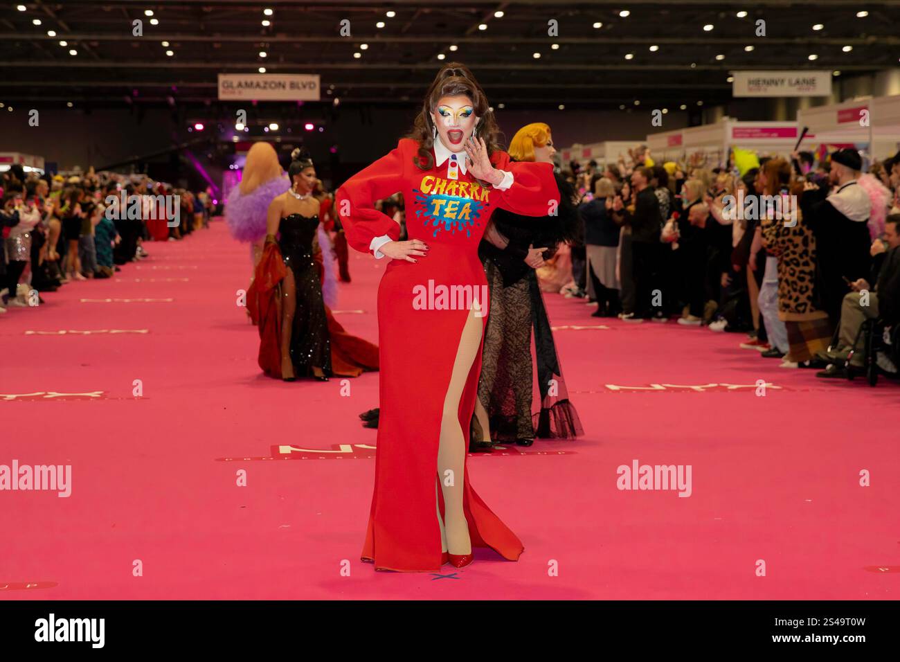 London, England, 10th January, 2025. Drag queens taking part in the ...