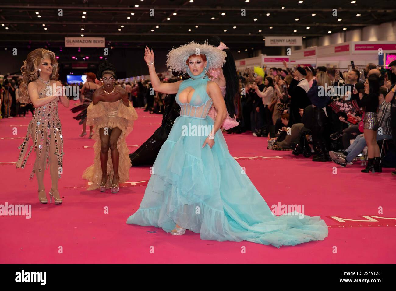 London, England, 10th January, 2025. Drag queens taking part in the ...