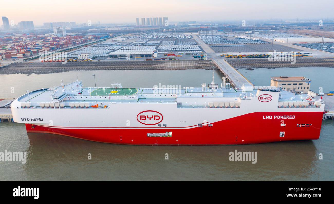 SUZHOU, CHINA - JANUARY 11, 2025 - A ro-ro ship of clean energy ...