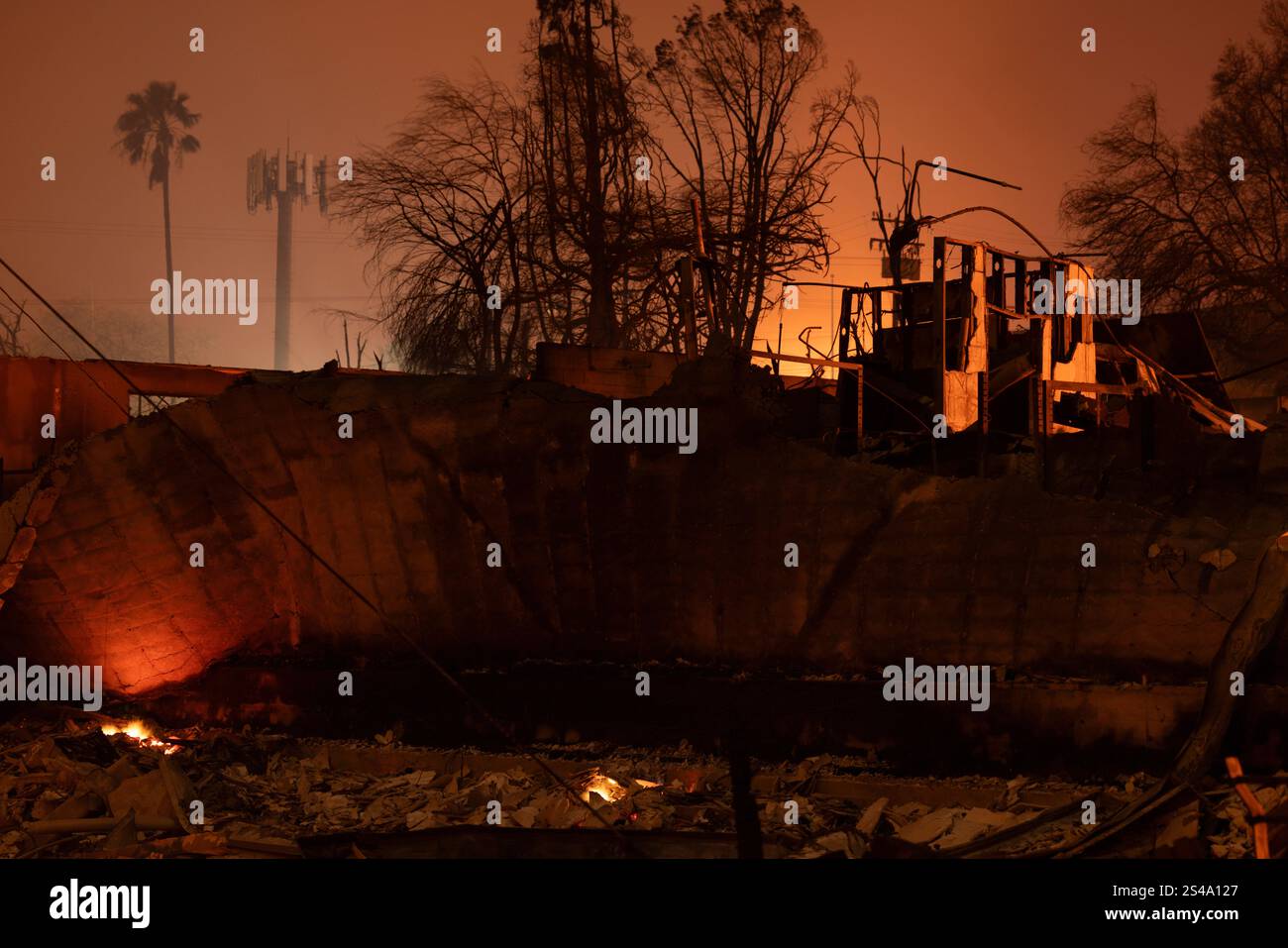 Altadena, California, USA - January 8, 2025: Aided by extreme Santa Ana ...