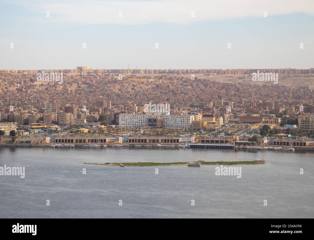 Travel panorama view landmarks hi-res stock photography and images - Alamy