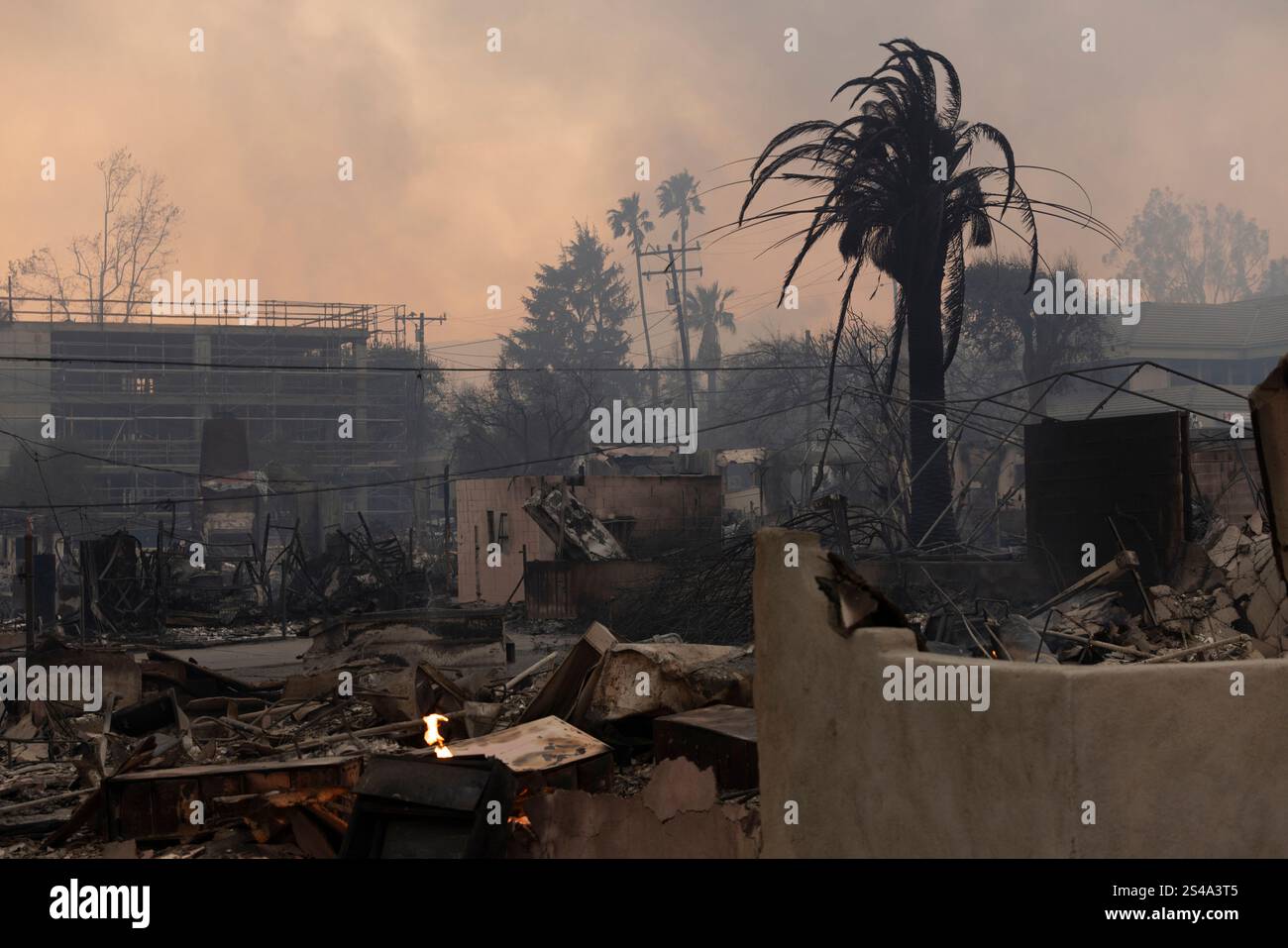 Altadena, California, USA - January 8, 2025: Aided by extreme Santa Ana ...