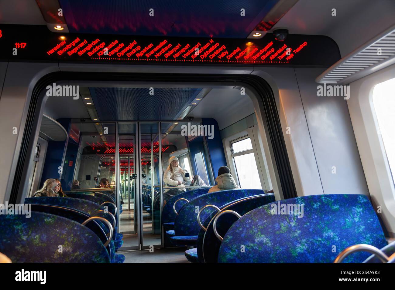 Electronic sign train in hi-res stock photography and images - Alamy