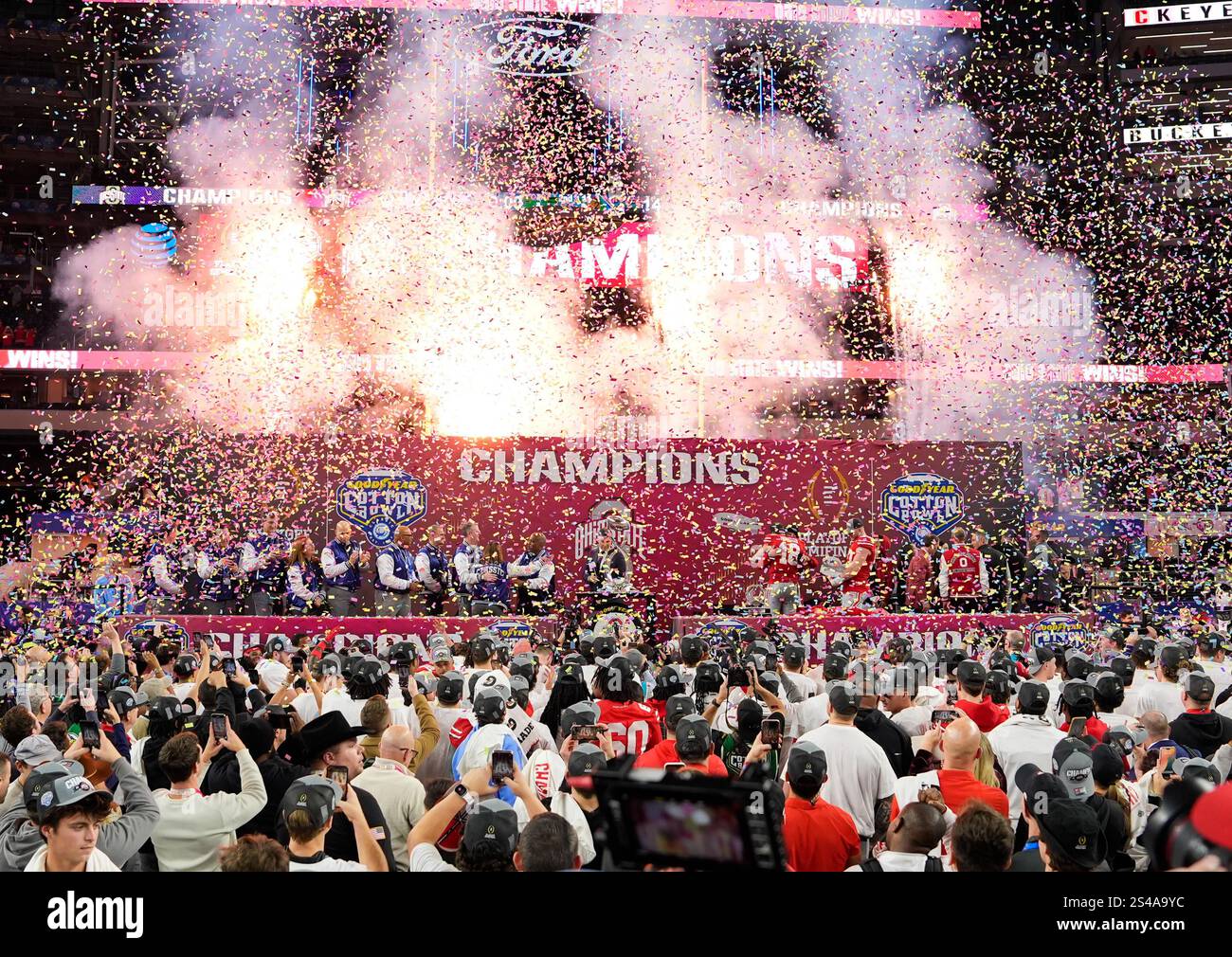 Arlington, Texas, USA. 10th Jan, 2025. The Ohio State Buckeyes ...