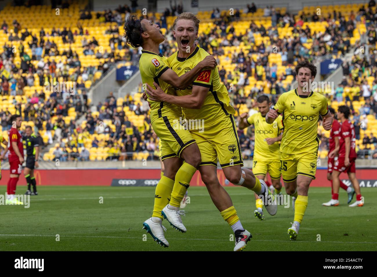 Wellington, New Zealand. 11th Jan, 2025. Wellington's Corban Piper ...