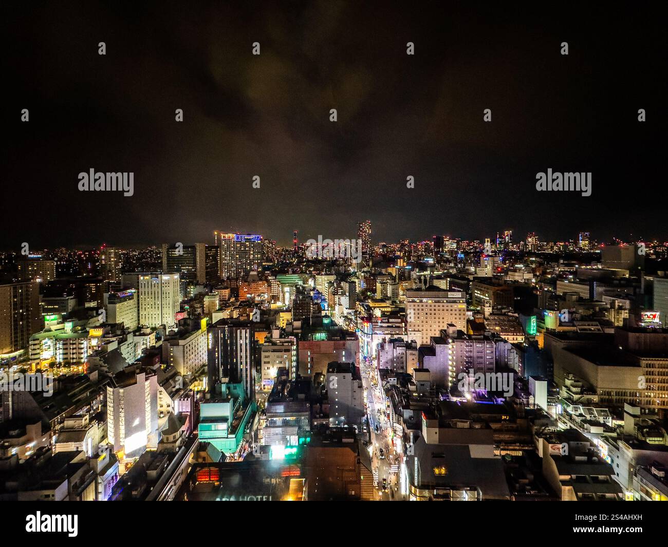 Shinjuku street in Kabuchiko, Tokyo, Japan Stock Photo - Alamy