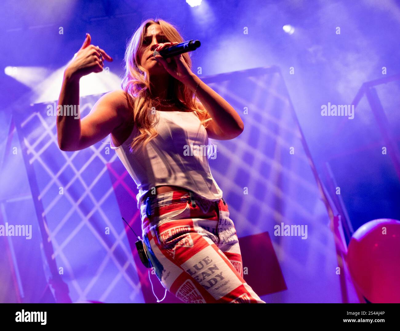 Bellah Mae at the O2 Guildhall, Southampton photo by Michal Palmer ...
