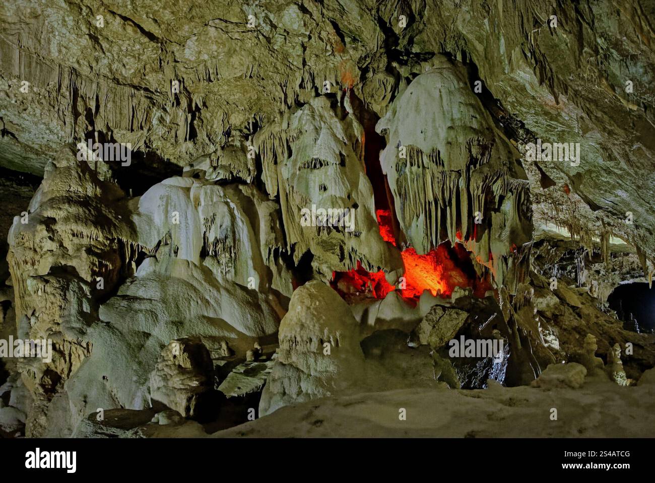 Fantastic extraordinary natural speleothem in big touristic cave in New ...