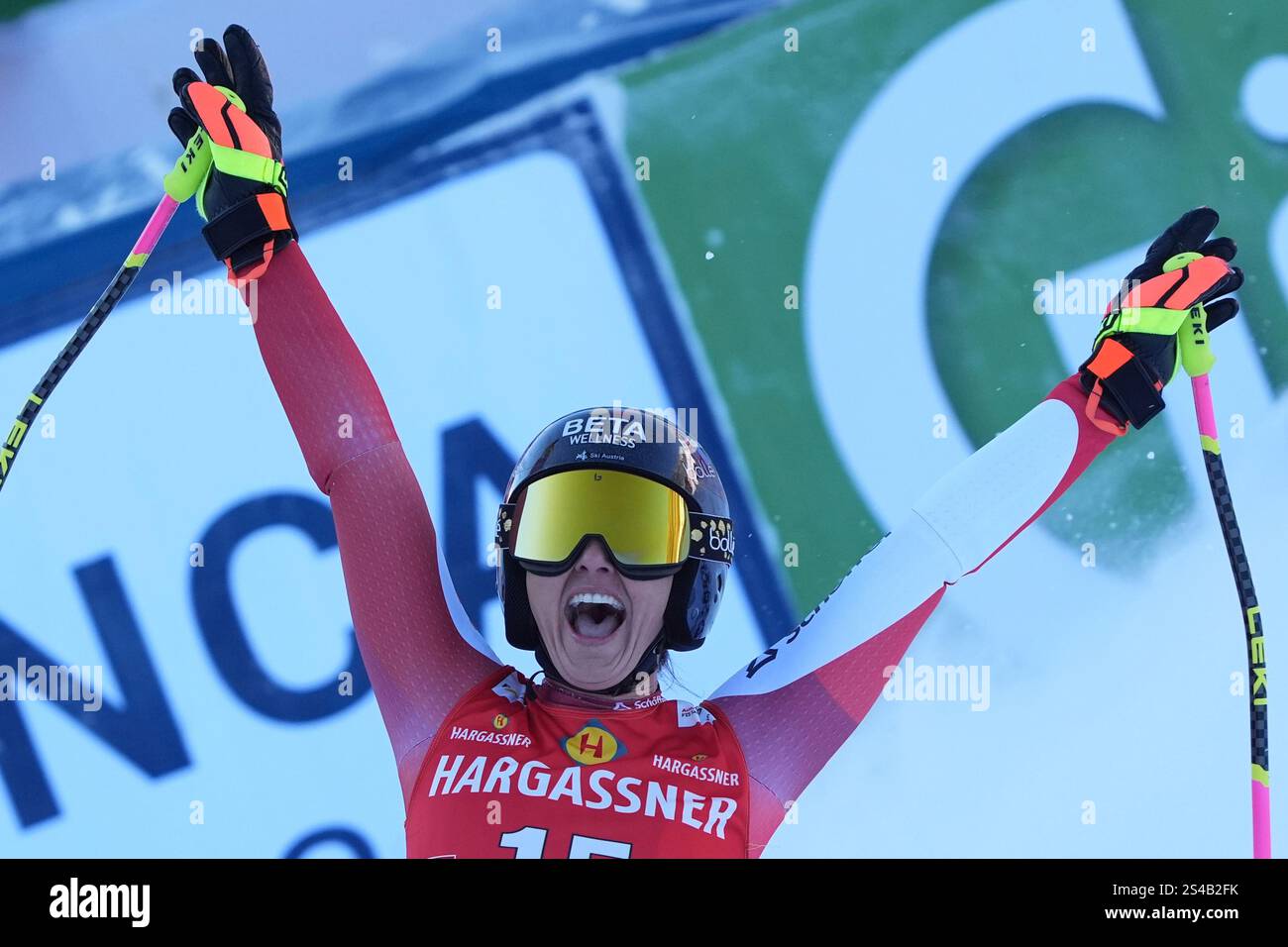 Austria's Stephanie Venier reacts after completing an alpine ski, women ...