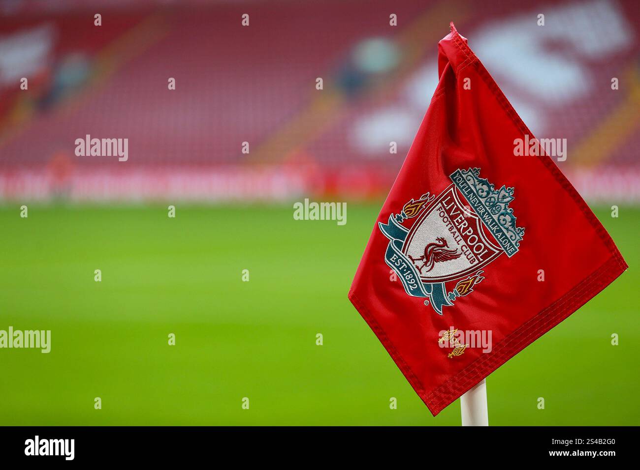 General view of the Liverpool FC corner flag. Emirates FA Cup 3rd round ...