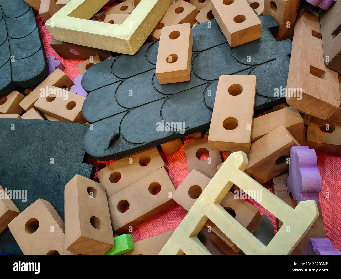 Process construction building materials hi-res stock photography and ...