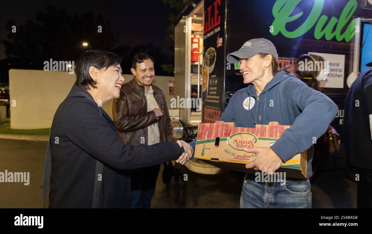 Pacific Palisades, California, USA. 9th Jan, 2025. World Central ...