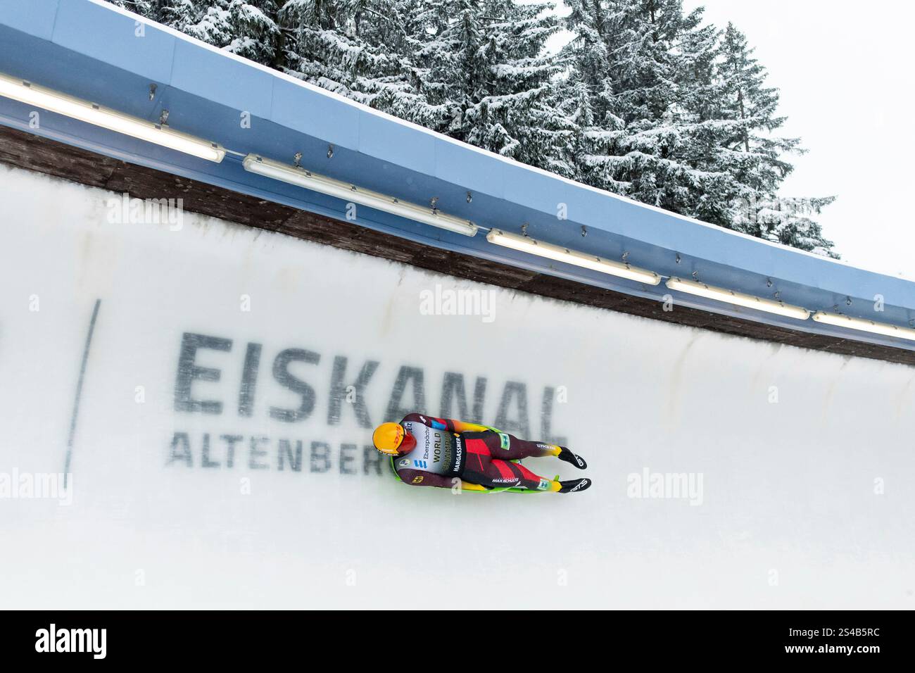 Max Langenhan (Deutschland) vor Eiskanal Branding, GER, FIL ...