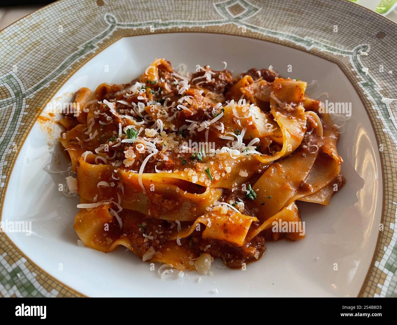 Beef ragu and tagliatelle hi-res stock photography and images - Alamy