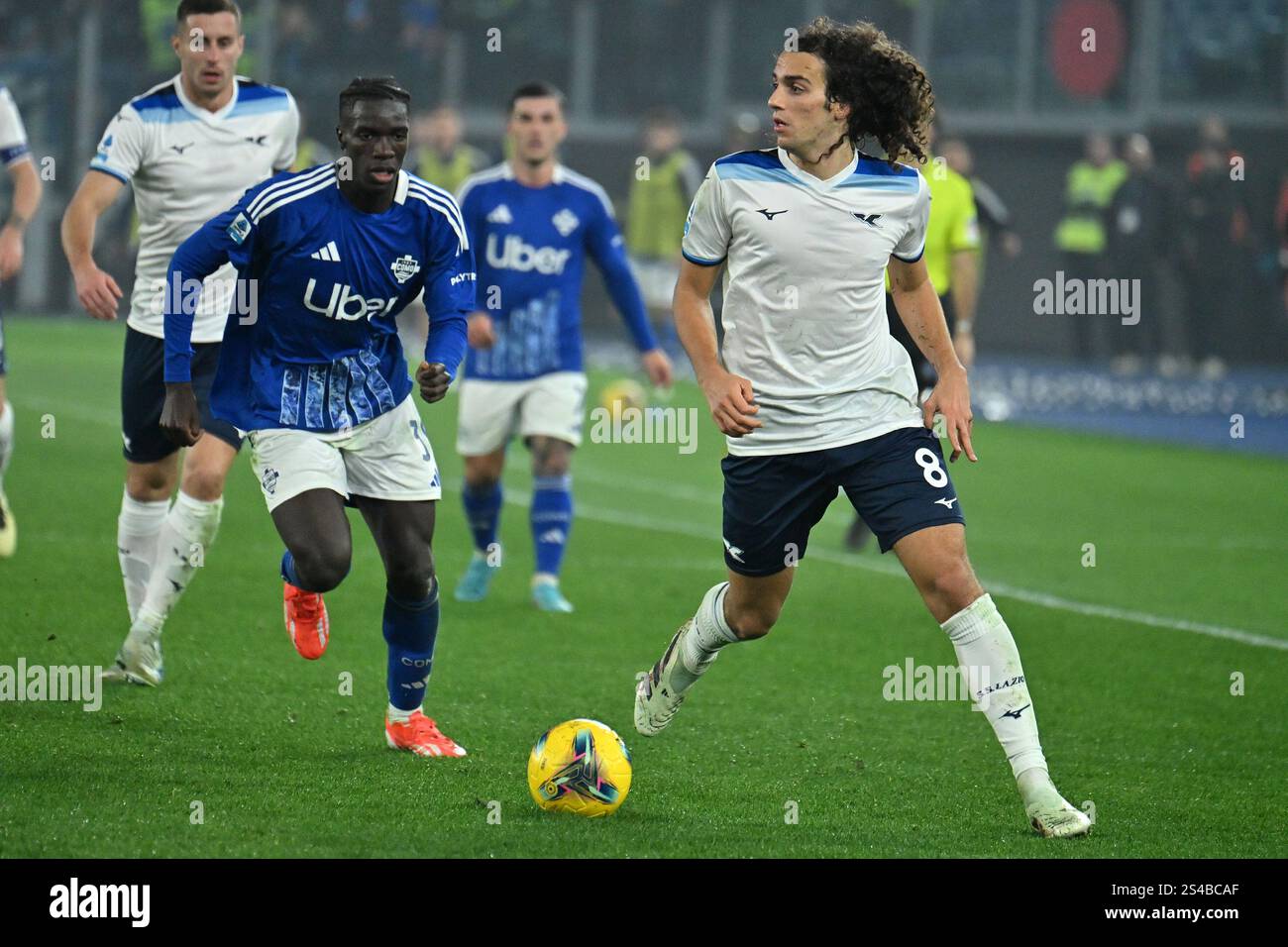 Rome, Italy. 10th Jan, 2025. Assane Diao of Como (L) and Matteo Guendouzi of SS Lazio (R) seen ...