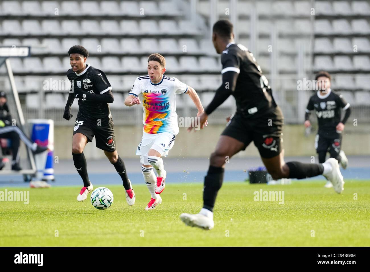 21 Maxime LOPEZ (pfc) during the Ligue 2 BKT match between Paris FC and ...