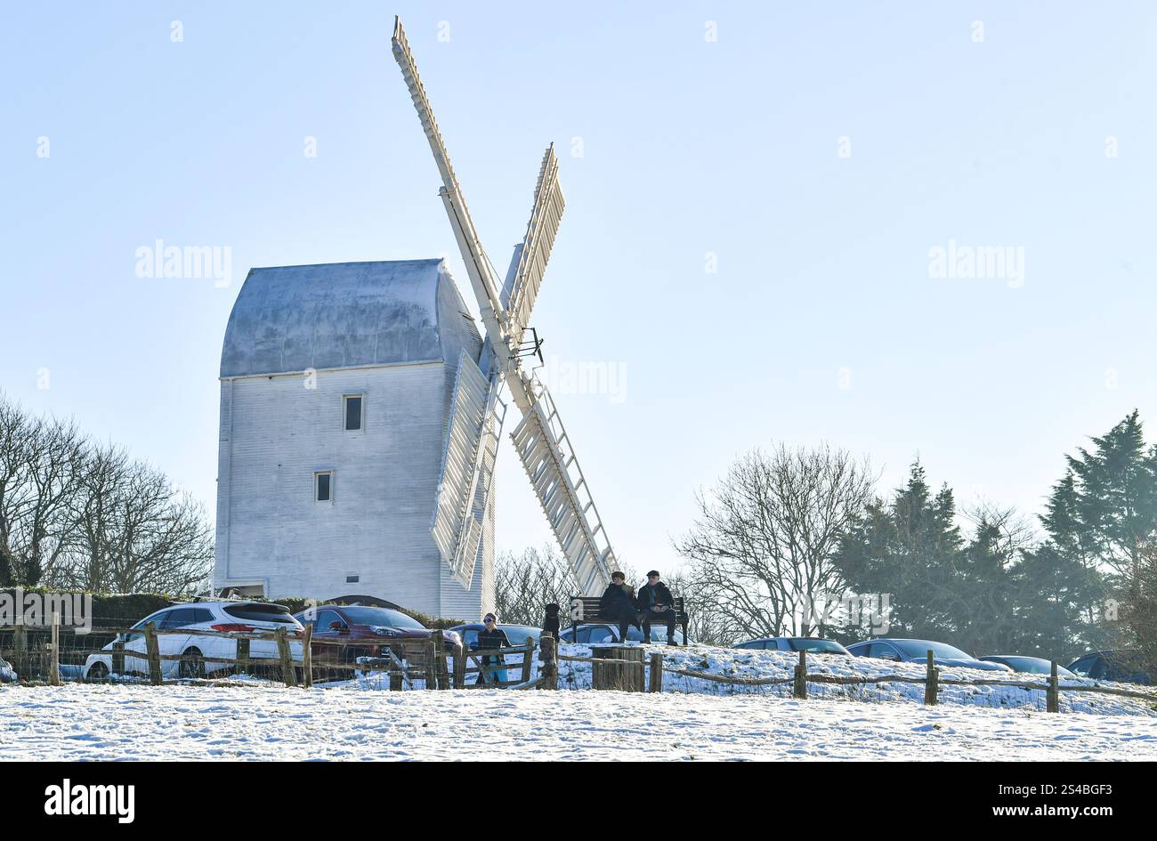 Brighton UK 11th January 2025 - Visitors enjoy the views in the snow by ...