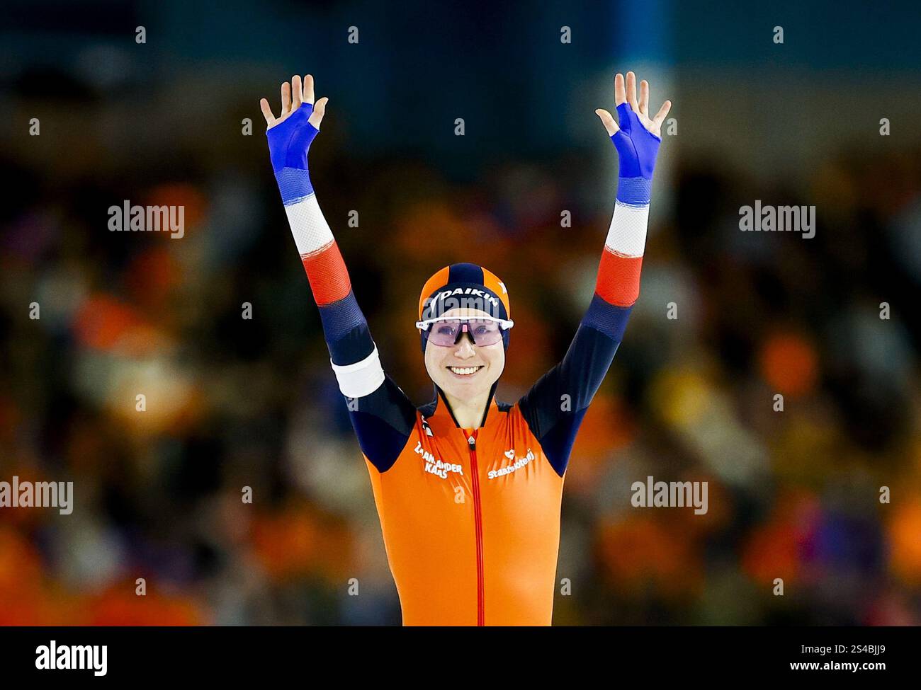 HEERENVEEN - Merel Conijn (Netherlands) at the start of the women's ...