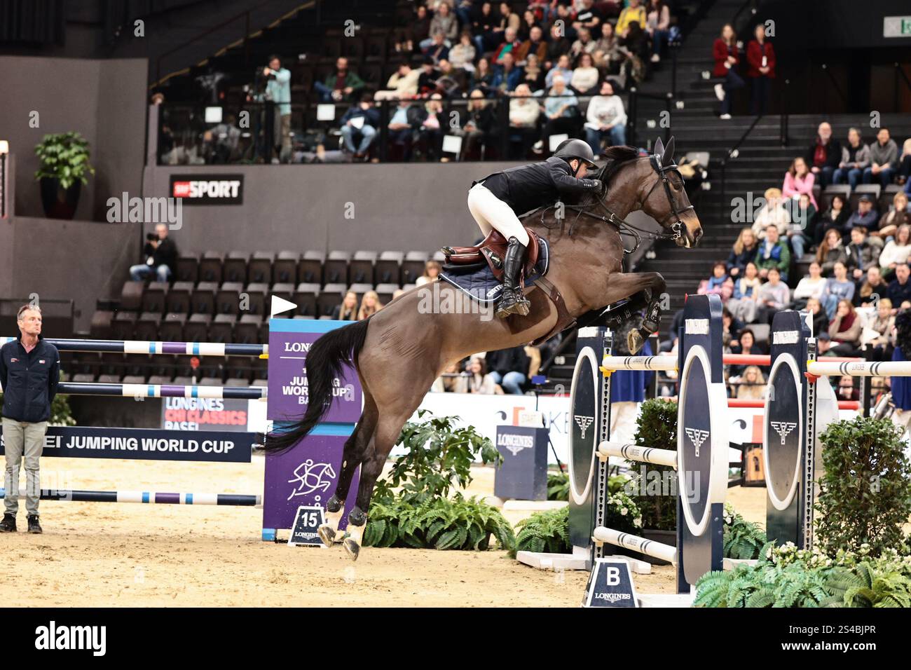 Marc Dilasser of France with Arioto du Gevres during the Longines Grand ...