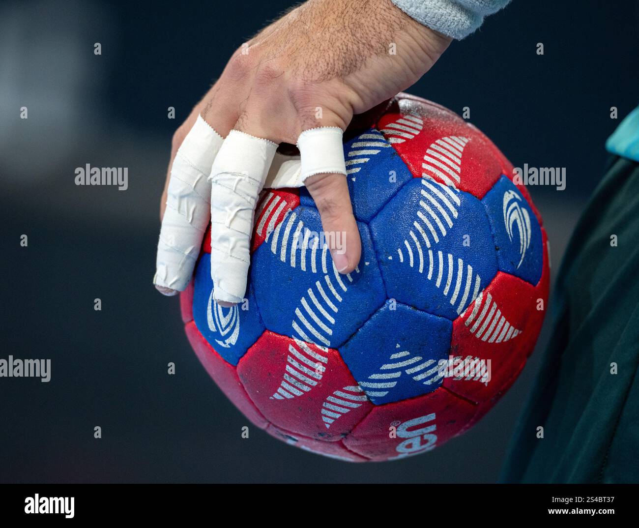11 January 2025, Hamburg: Handball: International match, Germany ...