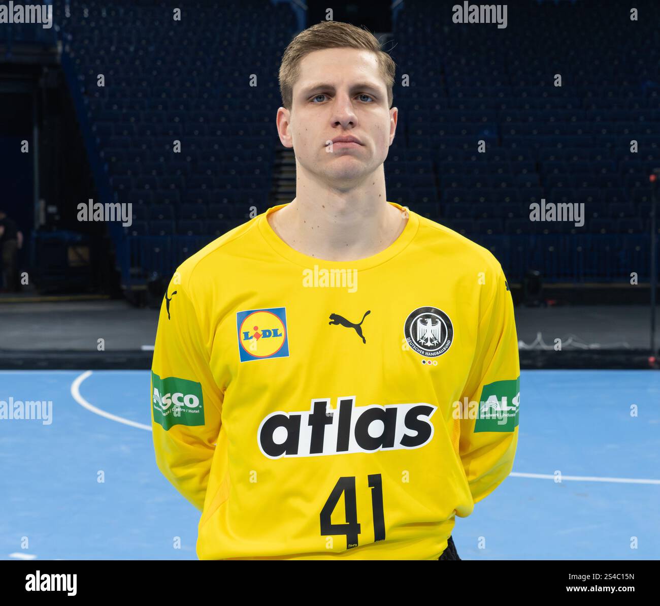 Hamburg, Germany. 10th Jan, 2025. Handball: DHB team media day before ...