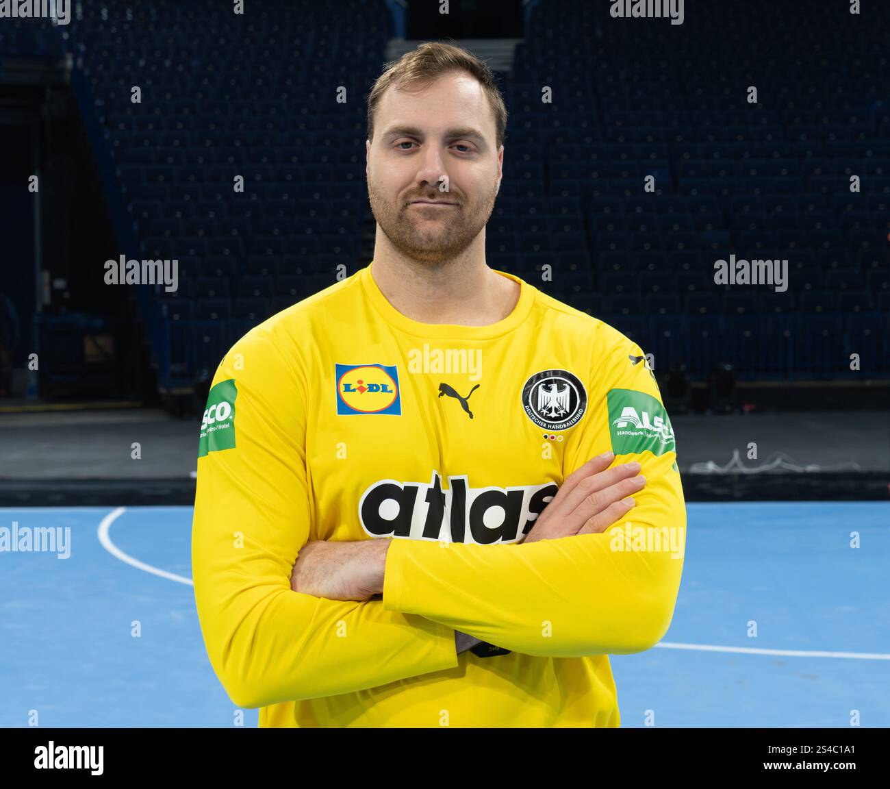 Hamburg, Germany. 10th Jan, 2025. Handball: DHB team media day before ...