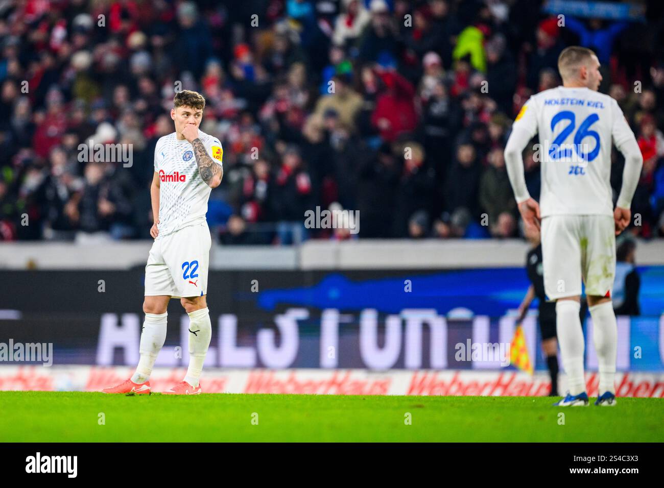 Freiburg Im Breisgau, Germany. 11th Jan, 2025. Soccer: Bundesliga, SC ...