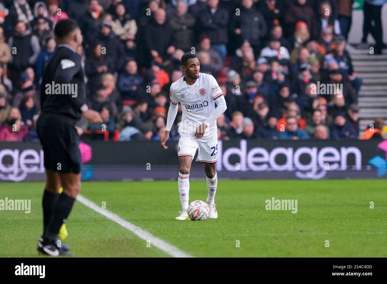 Nottingham, UK. 11th Jan, 2025. City Ground NOTTINGHAM, ENGLAND ...