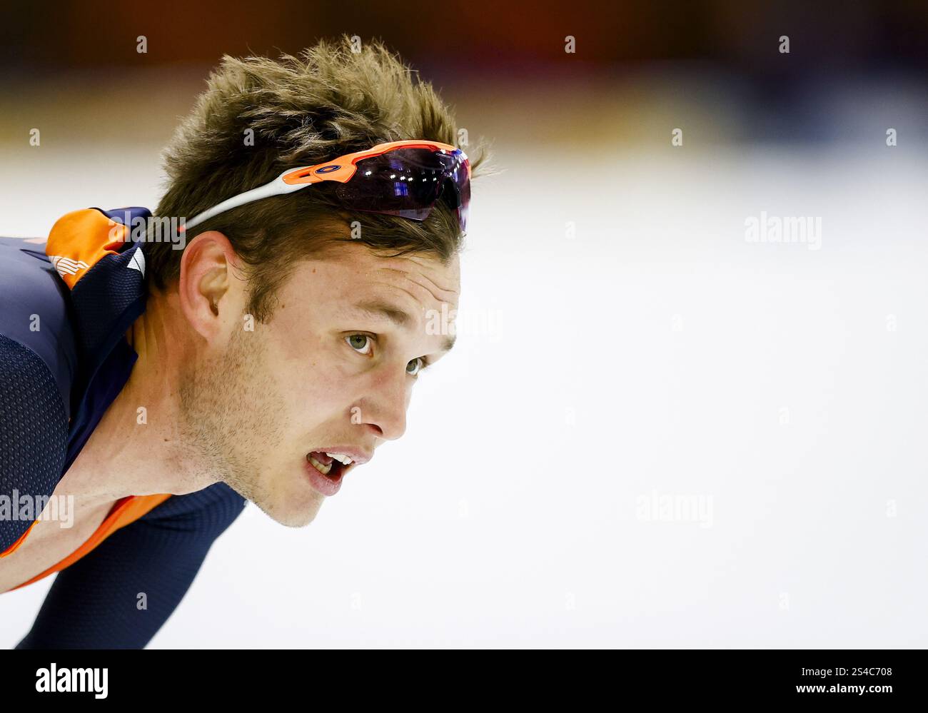 HEERENVEEN - Marcel Bosker (Netherlands) reacts after the men's 5000 ...
