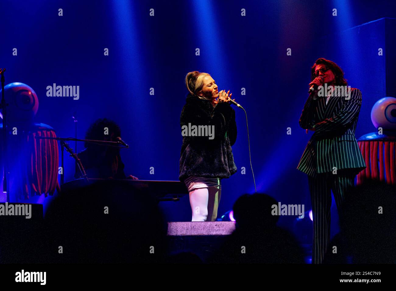 Italian singer Music Concert - Il Solito Dandy - Sesinepa Tour Il ...