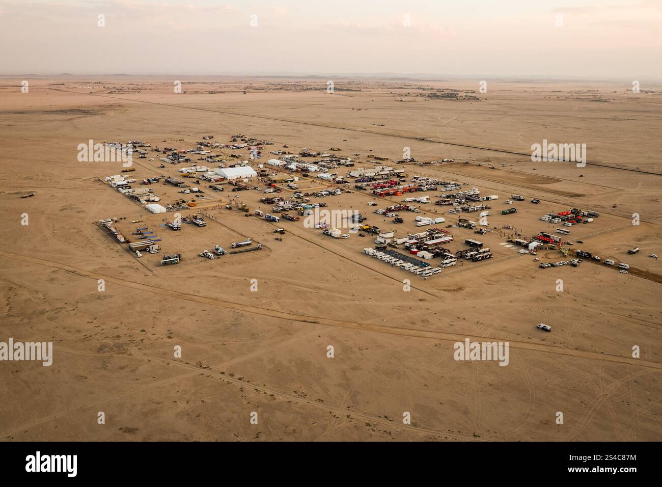 Al Duwadimi, Arabie Saoudite. 11th Jan, 2025. Bivouac during the Stage ...